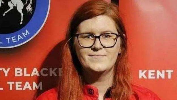 Transgender pool player Harriet Haynes loses discrimination case - BBC ...