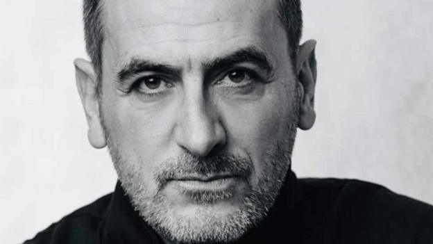 John Savident: Coronation Street's Fred Elliott dies aged 86 - BBC News