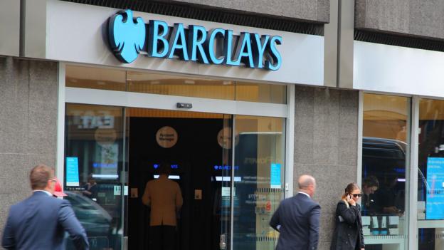 Barclays tells staff to come into the office more - BBC News