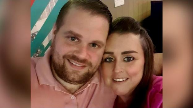 Catthorpe Manor: Bride-to-be 'heartbroken' as wedding venue shuts - BBC ...