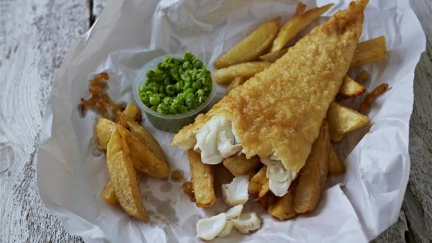 North Sea cod stocks fall to 'critical' level says Ices report - BBC News