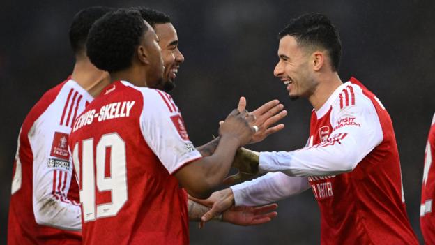 BBC Sport - Scores, Fixtures, News - Live Sport