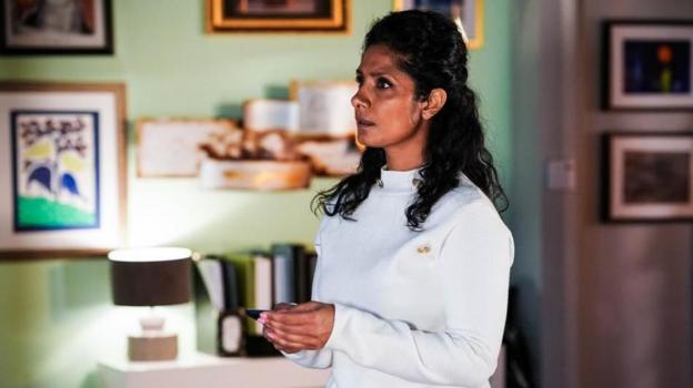 EastEnders actress Balvinder Sopal guest edits BBC Radio Kent - BBC News