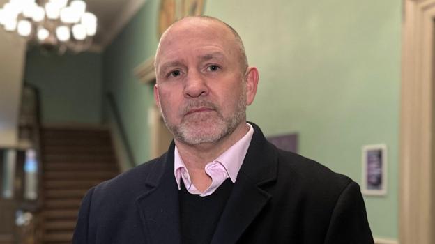 John Cooney: Family 'devastated' at loss of boxer - BBC News