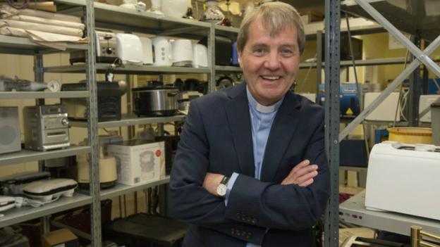 Number of homeless 'unchanged for 20 years' - BBC News