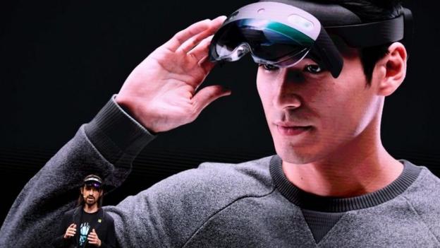 Microsoft HoloLens 2 augmented reality headset unveiled - BBC News