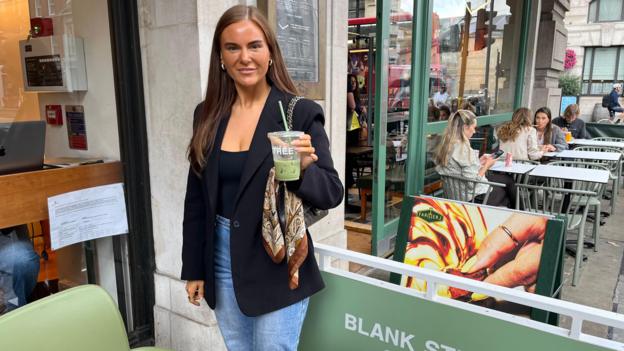 How coffee chains like Costa lost the matcha generation - BBC News