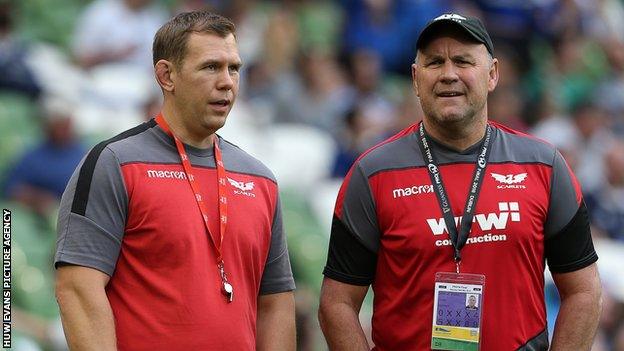 Ioan Cunningham: Ex-forwards coach 'shocked' at Scarlets departure ...
