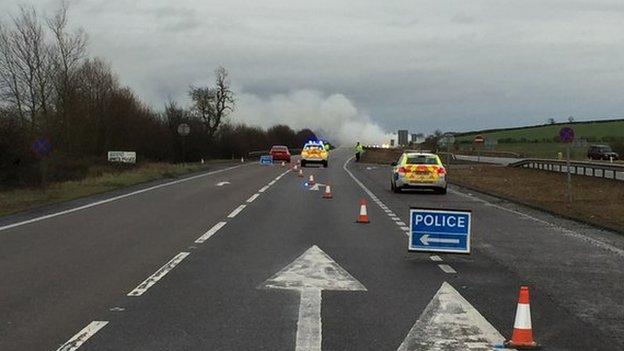 Catworth fire closes A14 in Cambridgeshire - BBC News