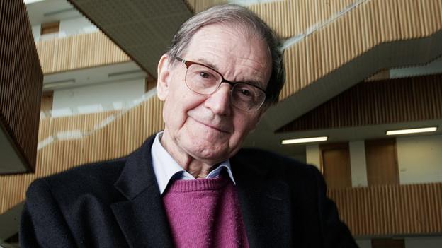 'Remarkable' UClan astrophysicist praised by top scientist - BBC News