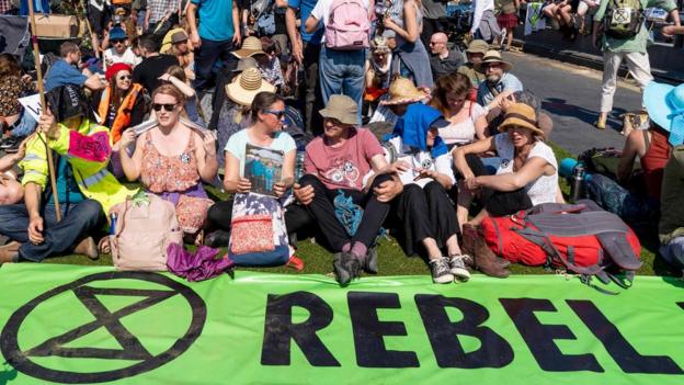 Who are Extinction Rebellion and what do they want? - BBC Newsround