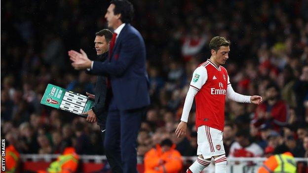 Mesut Ozil: What's happening with the midfielder at Arsenal? - BBC Sport