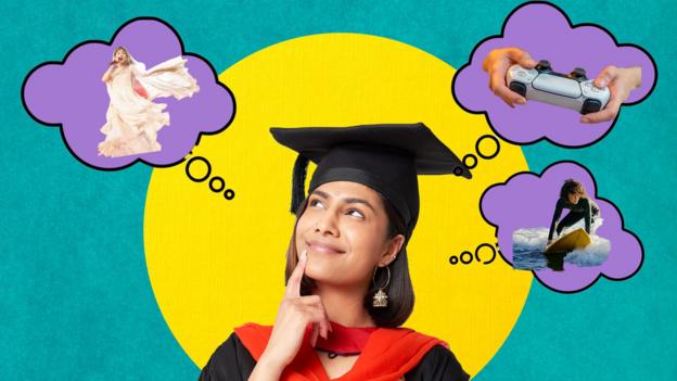 Archaeologists make big discovery in ancient city of Pompeii - BBC ...