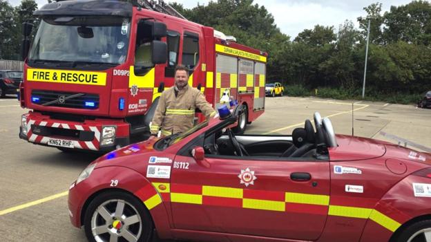 Lanchester fire service makes car look like fire engine for rally - BBC ...