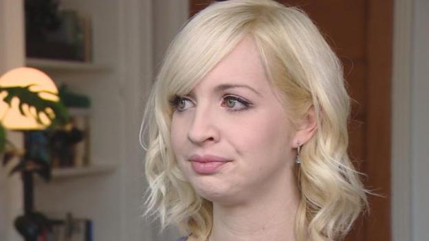 Sheku Bayoh custody death officer 'hates black people' - BBC News