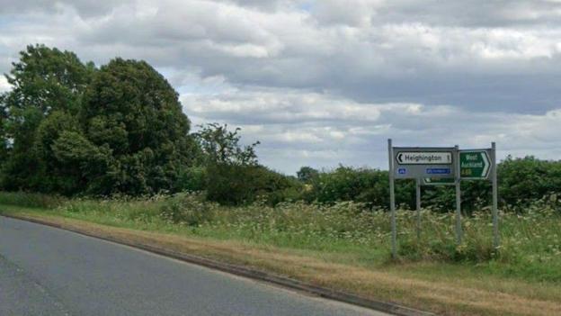 Driver dies and three injured in A68 crash near Heighington - BBC News