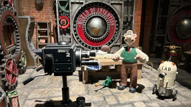 Aardman: Wallace & Gromit creator's new Young V&A exhibition - BBC ...