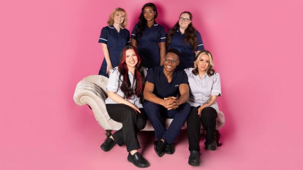 Basildon Hospital midwives star in TV documentary series - BBC News