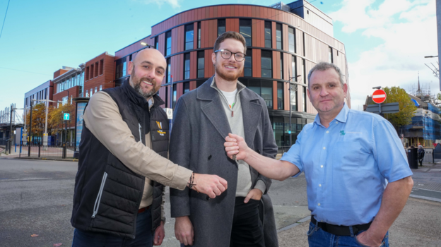 New Wolverhampton college campus opens doors to first students - BBC News