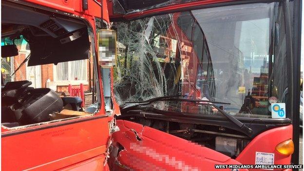 Six injured in head-on crash between two buses in Birmingham - BBC News