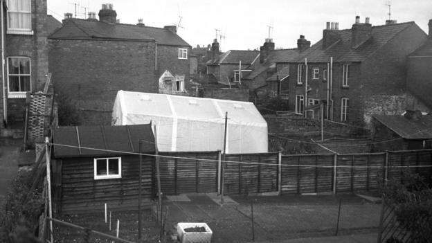 David McGreavy: Triple child killer cleared for release - BBC News