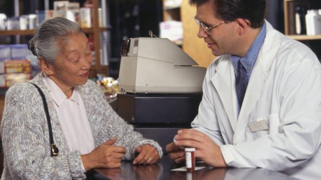 Choosing Wisely aims for doctor-patient 'culture shift' - BBC News