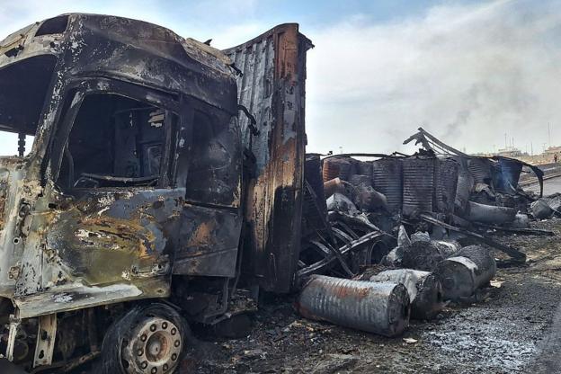 Iran port explosion: Mourning turns to anger after blast kills 40 - BBC ...