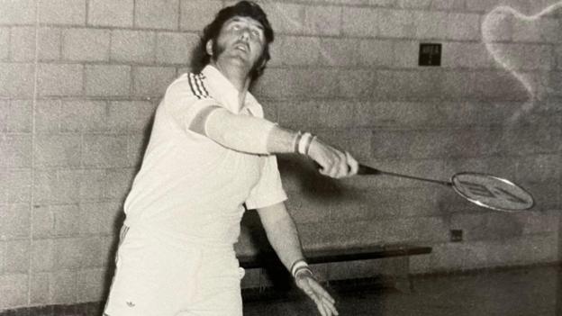 March makes a racket for 88-year-old badminton coach - BBC News