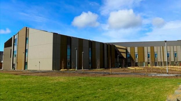 New national treatment centre opens in Inverness - BBC News