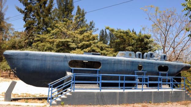 How do cartels get drugs into the US? - BBC News