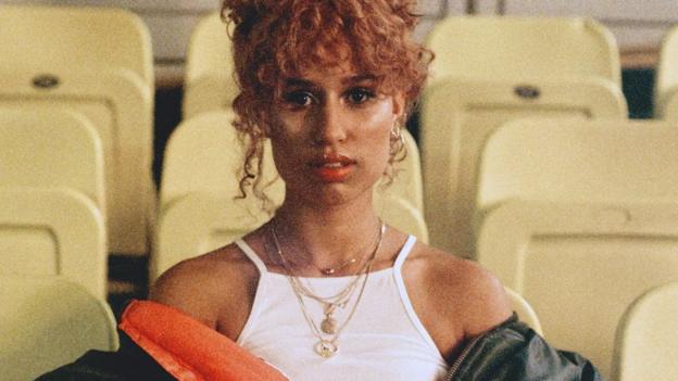 Raye: Pop star hits number one after gaining independence from major ...