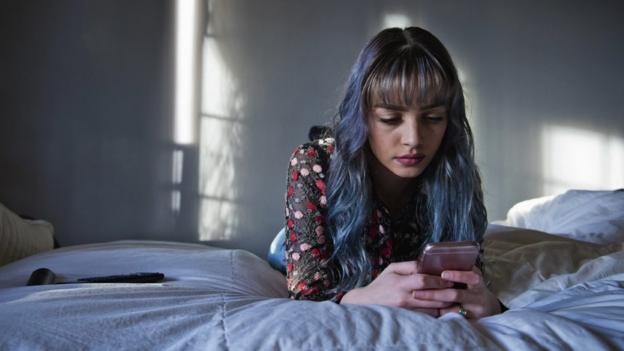 DPD error caused chatbot to swear at customer - BBC News