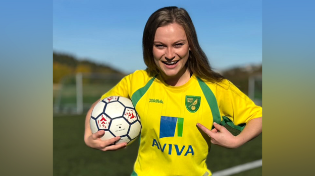 Eurovision hopeful Emmy on her love for Norwich City - BBC News