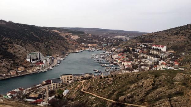 Crimea: The place that's rather difficult to get into - BBC News