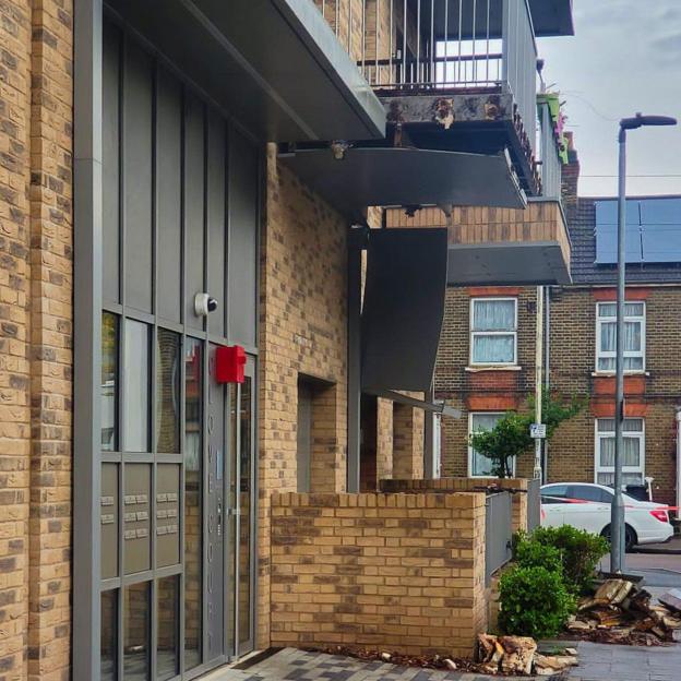 Barking balcony collapse: Disaster waiting to happen, say experts - BBC ...