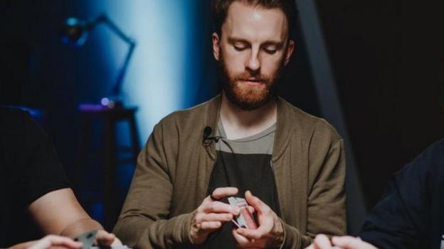 Thirty million join Meta's Twitter rival Threads, Zuckerberg says - BBC ...