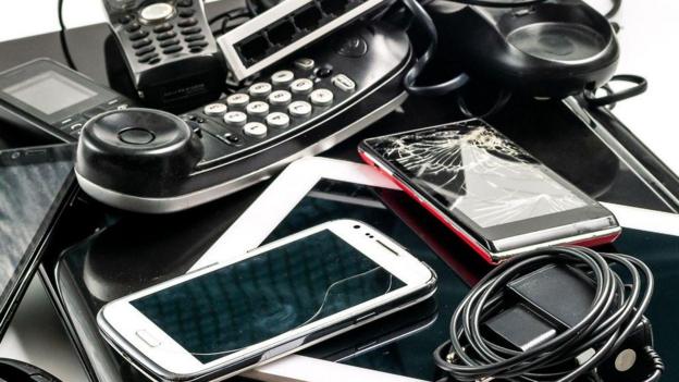Report finds record levels of electronic waste around the world - BBC ...