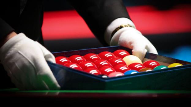 World Snooker Championship: Ben Woollaston and wife Tatiana in Crucible ...