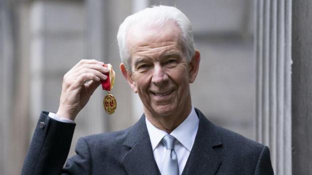 Sir Jim Walker: Former director of Walker's Shortbread dies at 80 - BBC ...