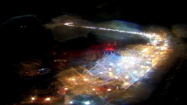 Roadworks overrun causes 10-mile tailback on M77 - BBC News