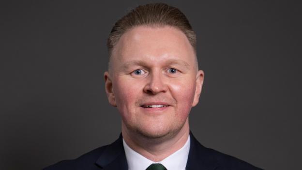 Gedling MP takes break from Parliament due to illness - BBC News