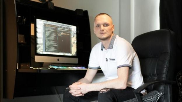 Bitcoin: Newport man wants to buy tip where he lost £620m fortune - BBC ...