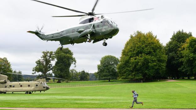 Trump diverted and forced to swap helicopters on way to Stansted - BBC News