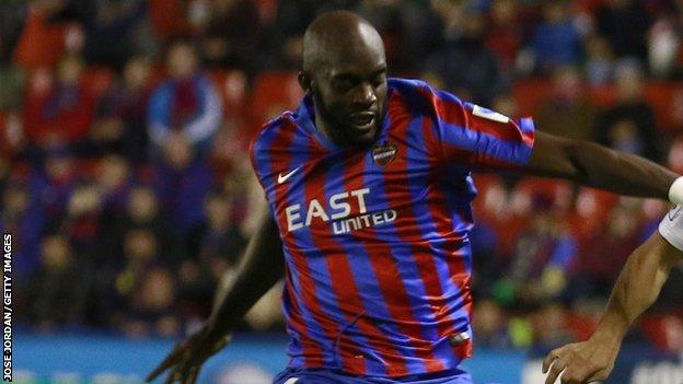 Mali's ex-Liverpool and Juventus star Momo Sissoko retires - BBC Sport