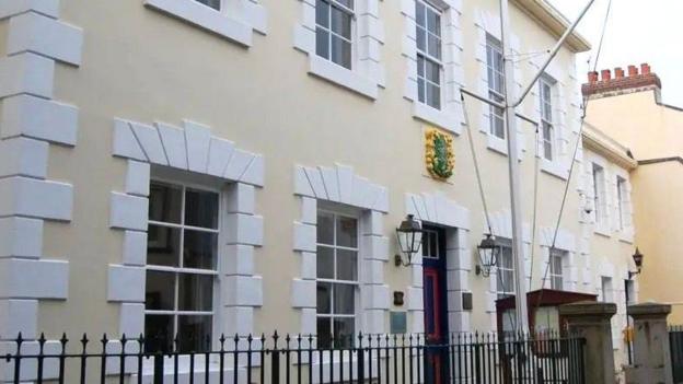 Second Alderney politician resigns in fortnight - BBC News