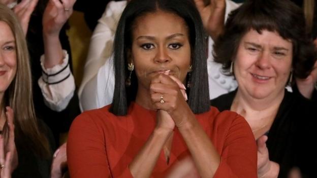 Obama speech: Democracy needs you, says outgoing president - BBC News
