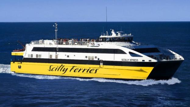 New faster passenger ferry set for Scilly in summer - BBC News