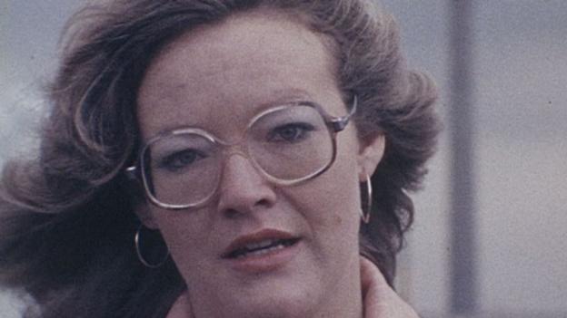 BBC NI's Rewind archive launches with 13,000 clips - BBC News