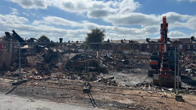 Redevelopment plans for fire-hit Crewe factory site - BBC News