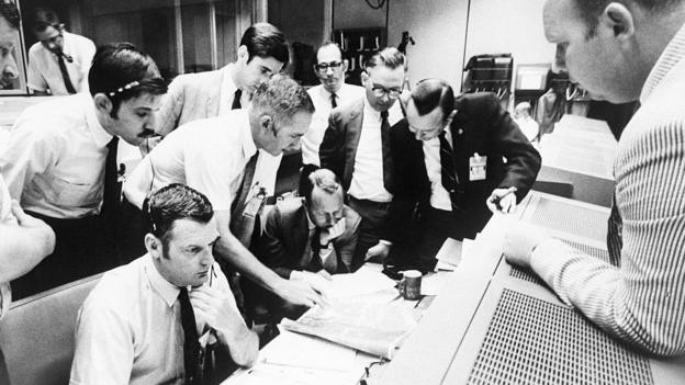 Apollo 13: What happened to the Nasa mission to the Moon? - BBC Newsround